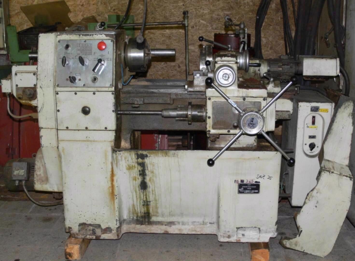 Soustruh revolverový 1G325 - bazar - Hyperinzerce.cz