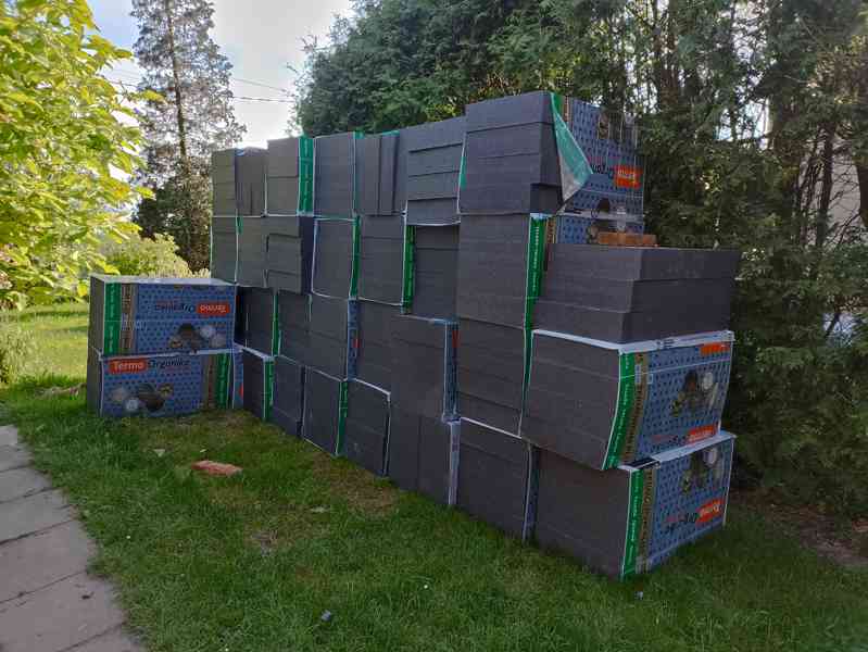 Polystyren šedý tl. 140mm - bazar - Hyperinzerce.cz