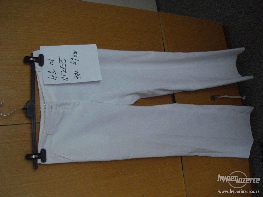 bílé kalhoty - bazar - Hyperinzerce.cz