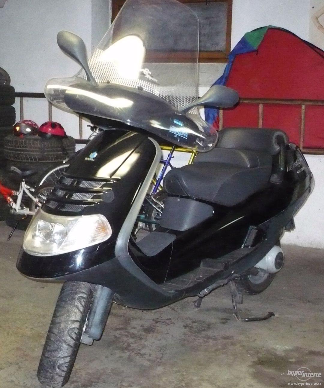 Piaggio Hexagon GTX 180 - bazar - Hyperinzerce.cz