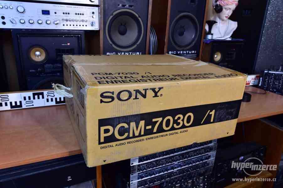 SONY PCM-7030 Digital Audio Recorder DAT Magnetofon - bazar ...