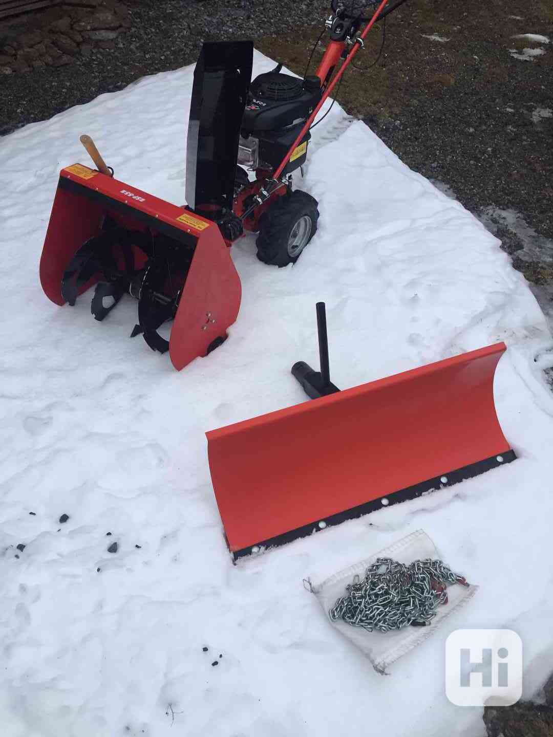Dvojstupňová sněžná fréza s pluhem - VARI Honda - bazar - Hyperinzerce.cz