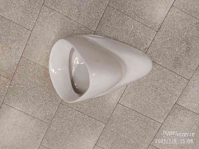 pisoár - bazar - Hyperinzerce.cz