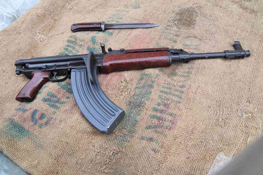 samopal vzor 58.sa58 sa 58 Vz58 Vz. 58 expanzní - bazar - Hyperinzerce.cz
