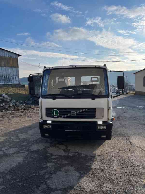Hákový nosič VOLVO FL6 - bazar - Hyperinzerce.cz