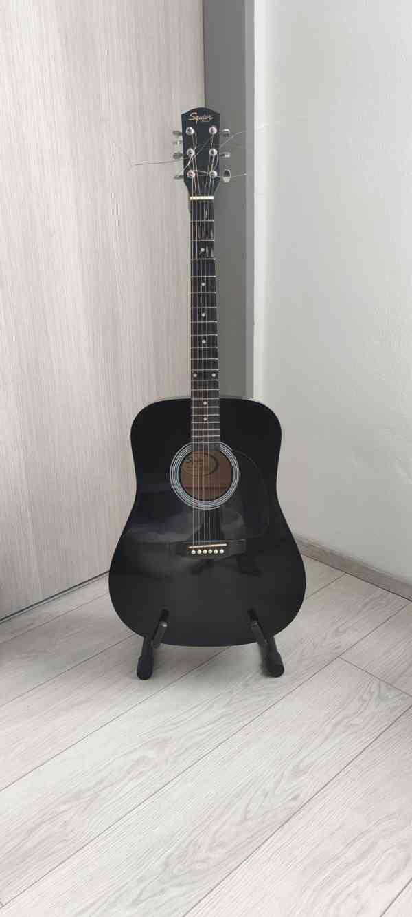 Akustická kytara Fender Squier SA-105 Black - bazar - Hyperinzerce.cz