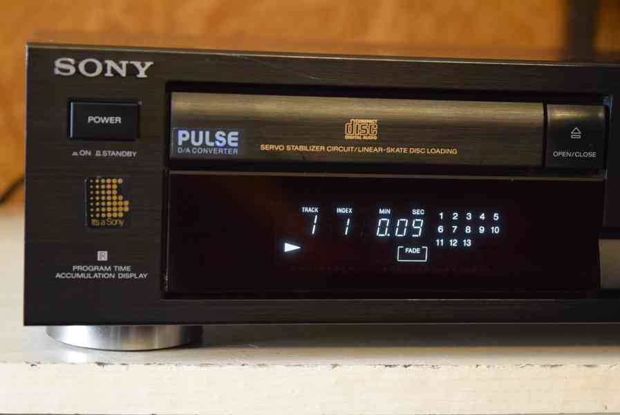 SONY CDP-591 VÝBORNÝ CD ŘEHRÁVAČ !! - bazar - Hyperinzerce.cz