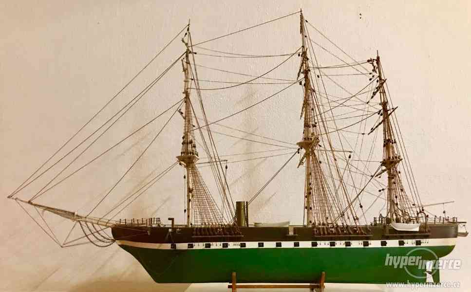 Starožitný drevený model historickej lode „JYLLAND“. - bazar ...