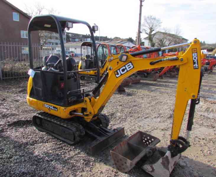 JCB 8014 CTS - bazar - Hyperinzerce.cz