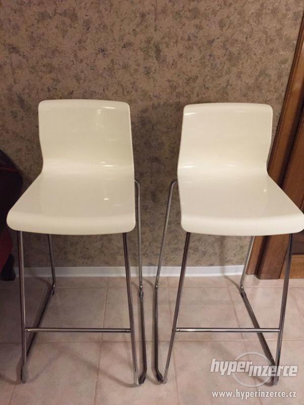 Barové stoličky Bílé GLENN IKEA - bazar - Hyperinzerce.cz