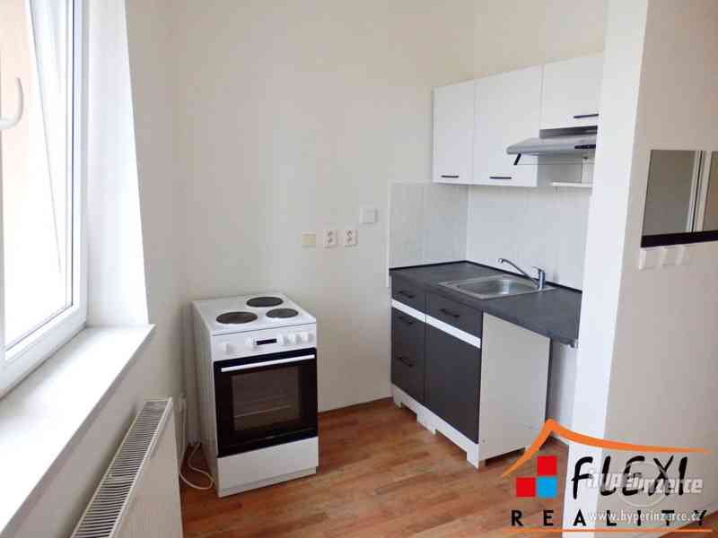 Pronájem bytu 1+kk se šatnou, 32 m2, ul. Sadová, Frýdek-Místek - bazar - Hyperinzerce.cz