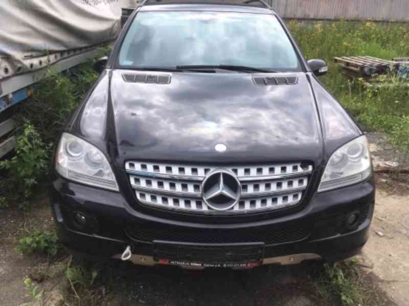 Mercedes ML 164 350 i 4-MATIC - díly z vozu - bazar - Hyperinzerce.cz