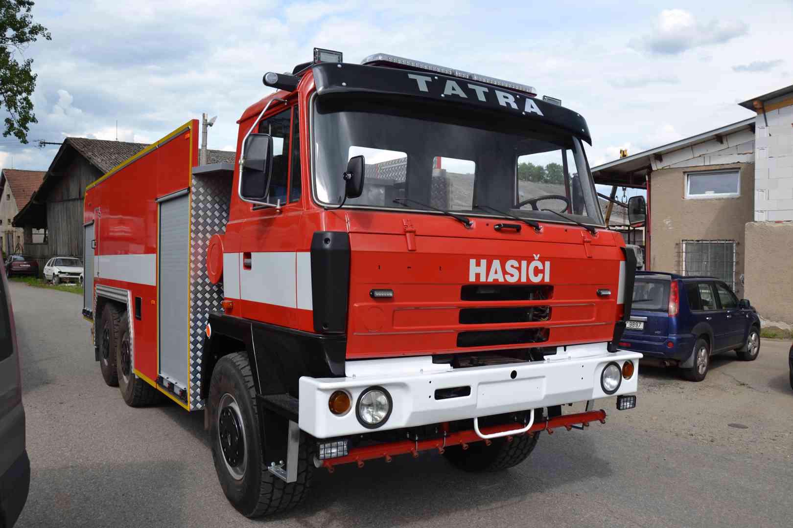 Hasičská cisterna Tatra 815 CAS 32 - bazar - Hyperinzerce.cz