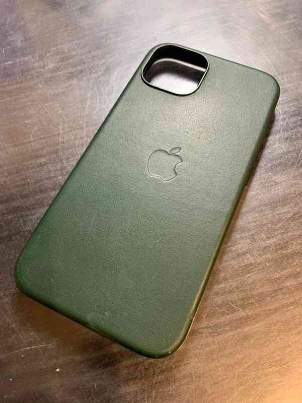 iPhone 13 Leather Case Sequoia Green - bazar - Hyperinzerce.cz