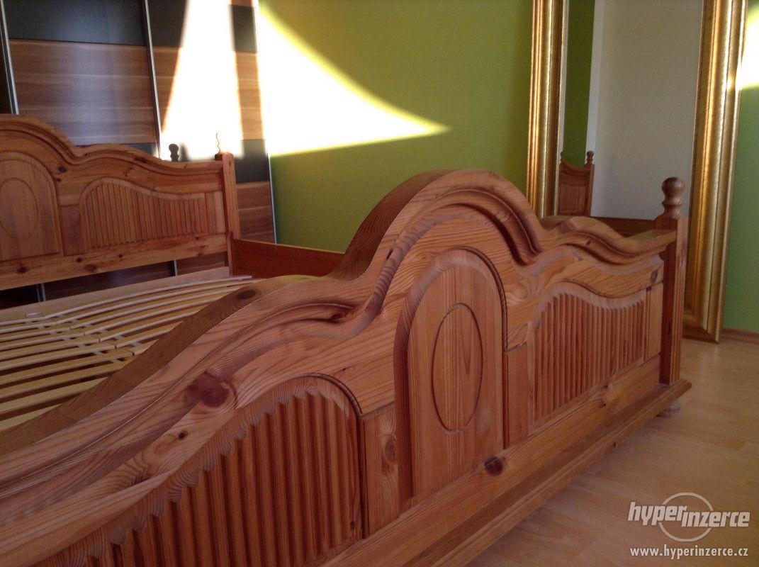 Postel masiv, 180x200 - bazar - Hyperinzerce.cz