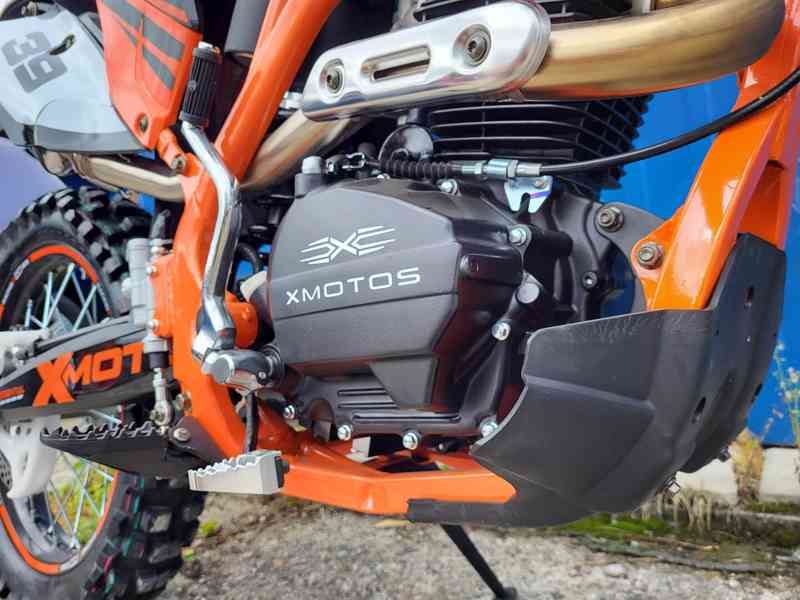 Pitbike XMOTOS XB39 PRO 250cc 4t 21/18" oranžový - bazar - Hyperinzerce.cz