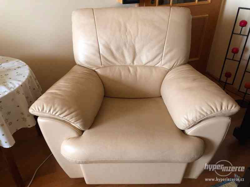 Prodám dvě luxusní kožená křesla KLER - bazar - Hyperinzerce.cz