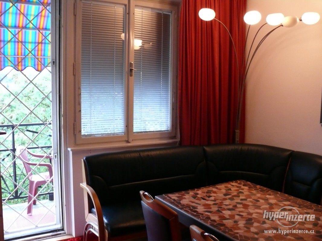 HODINOVY HOTEL CENTRUM PRAHA 5 SMICHOV PRIVAT MILENENCI - bazar - Hyperinzerce.cz