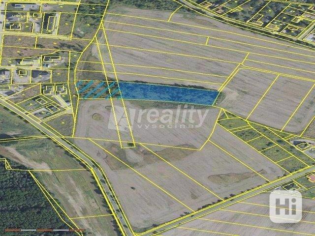 Prodej pozemek, 6683 m2, Úvaly u Prahy - bazar - Hyperinzerce.cz