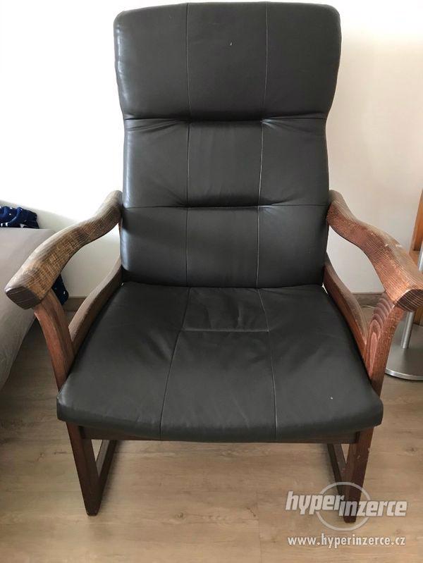 kožená sedací souprava - sedačka a dvě křesla - bazar - Hyperinzerce.cz