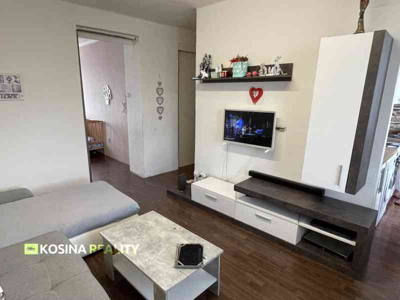 Byt 2+1 s balkonem, Sokolovská, Sokolov - bazar - Hyperinzerce.cz