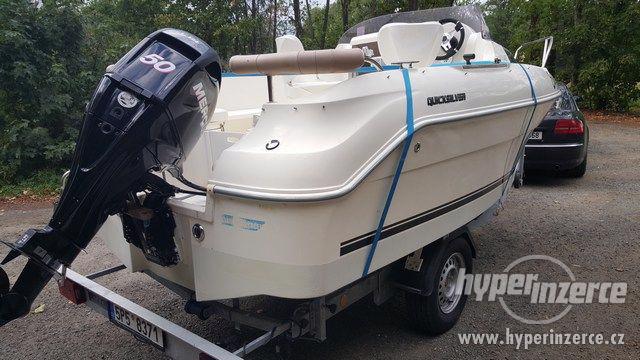 Quicksilver 470 cabin activ - bazar - Hyperinzerce.cz