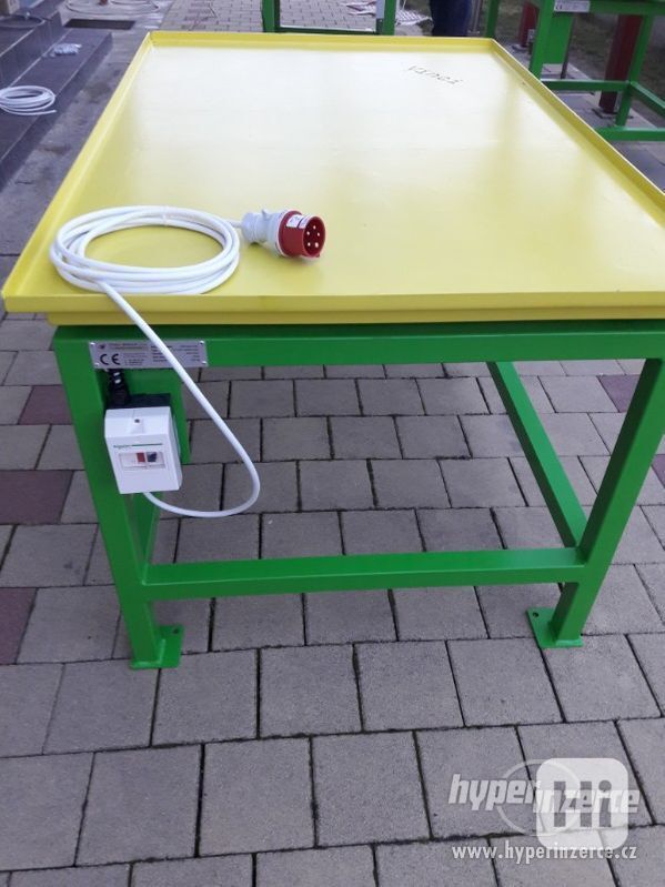 Vibrační stůl (vibračný stôl) - bazar - Hyperinzerce.cz