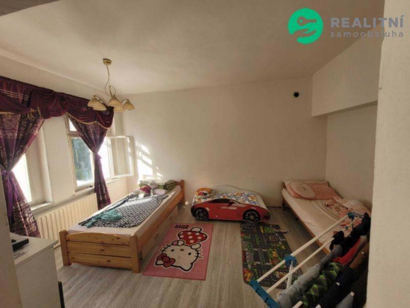 Bytový dům Kraslice - bazar - Hyperinzerce.cz