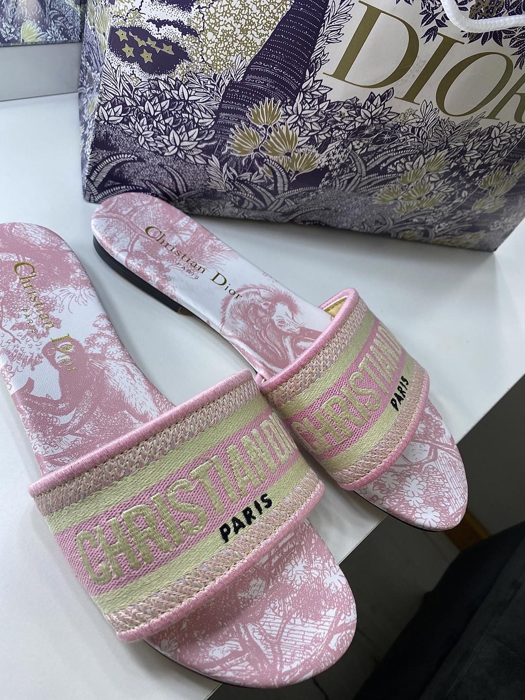 Christian Dior cukle nazouvaky pantofle - bazar - Hyperinzerce.cz