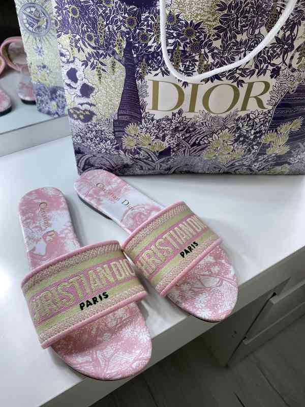 Christian Dior cukle nazouvaky pantofle - bazar - Hyperinzerce.cz