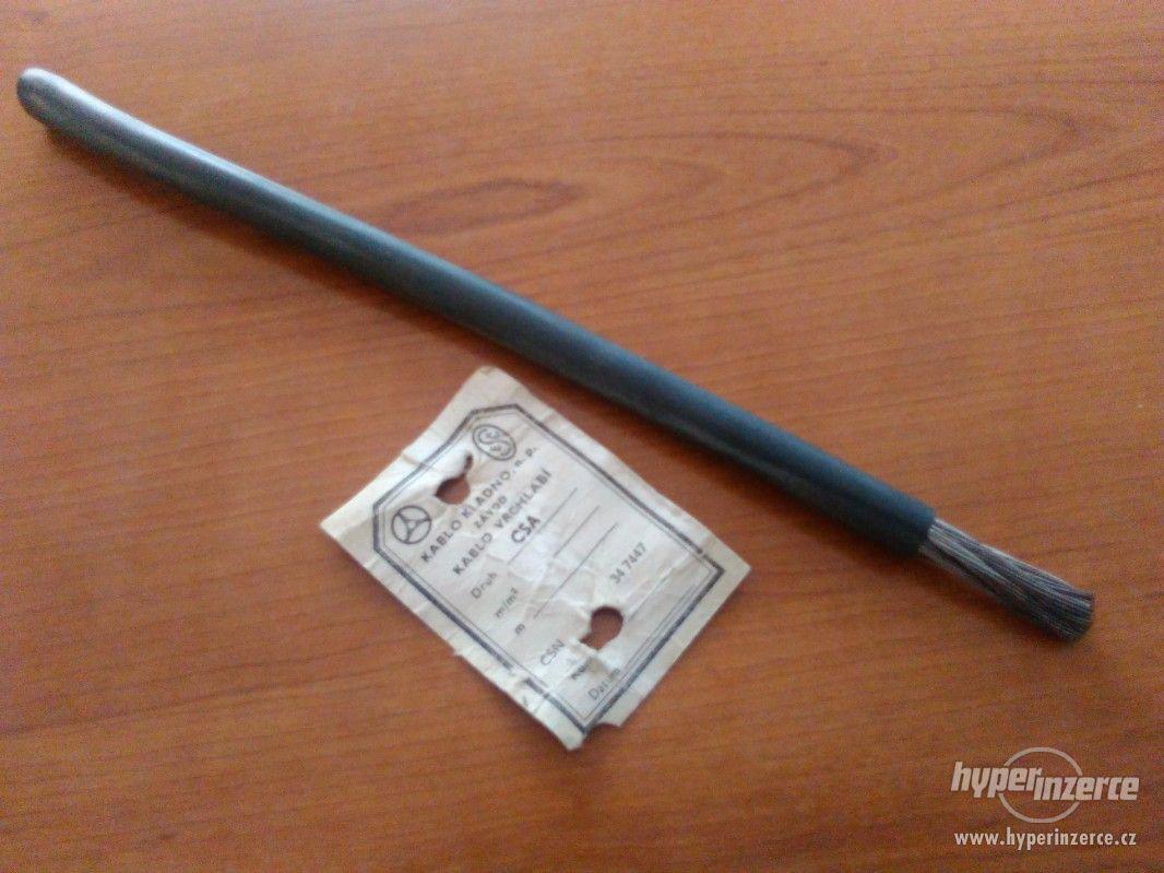 starší typy zásuvek, jističů a další materiál - bazar - Hyperinzerce.cz