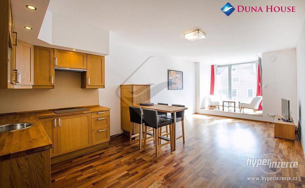 Pronájem bytu 2+kk, Praha - Smíchov - bazar - Hyperinzerce.cz