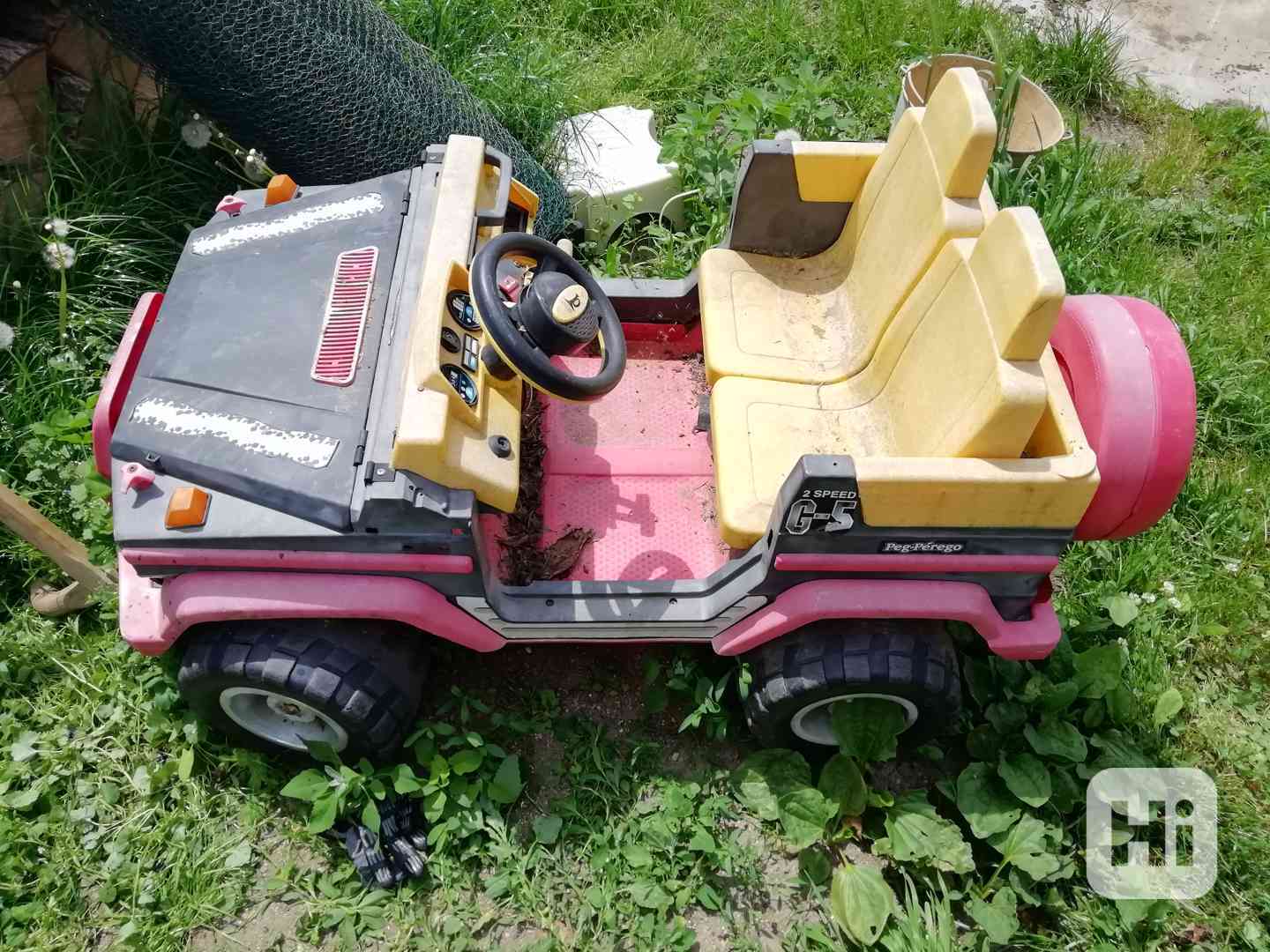 Elektrické auto Peg PÉREGO Rescue ranger - bazar - Hyperinzerce.cz