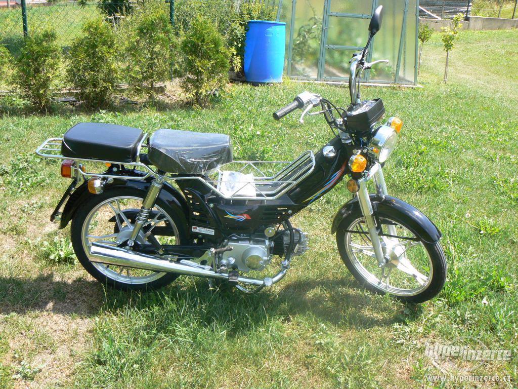 Moped Leo 50cc, čtyřtakt, nový s SPZ - bazar - Hyperinzerce.cz