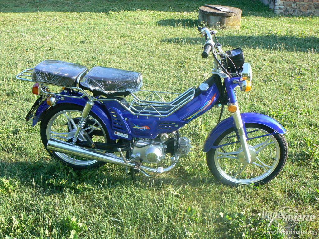 Moped Leo 50cc, čtyřtakt, nový s SPZ - bazar - Hyperinzerce.cz