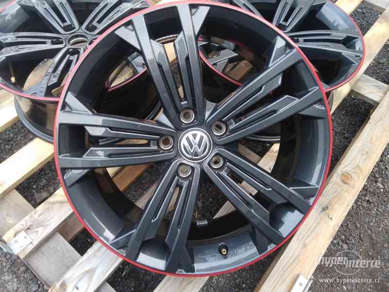 Sada alu kol Volkswagen Golf GTI 7 Sevilla R18 - bazar - Hyperinzerce.cz