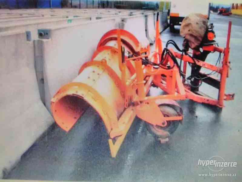 prodáme čelní sněhová radlice peters PJ 41vlastní hydraulika - bazar ...