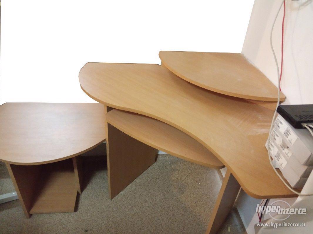 Rohový PC stůl - bazar - Hyperinzerce.cz
