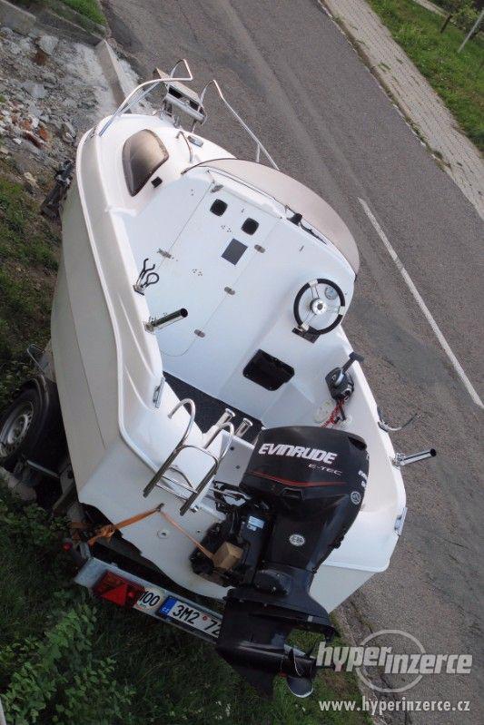 Motorový člun TEXAS 490 cabin (QUICKSILVER) 2003 - bazar - Hyperinzerce.cz