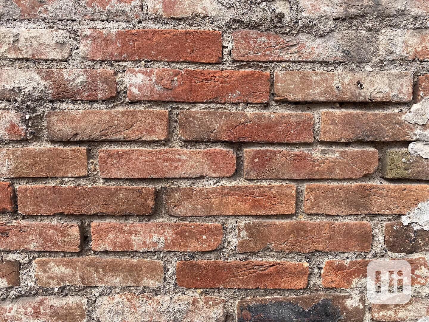 Lícové cihly - bazar - Hyperinzerce.cz