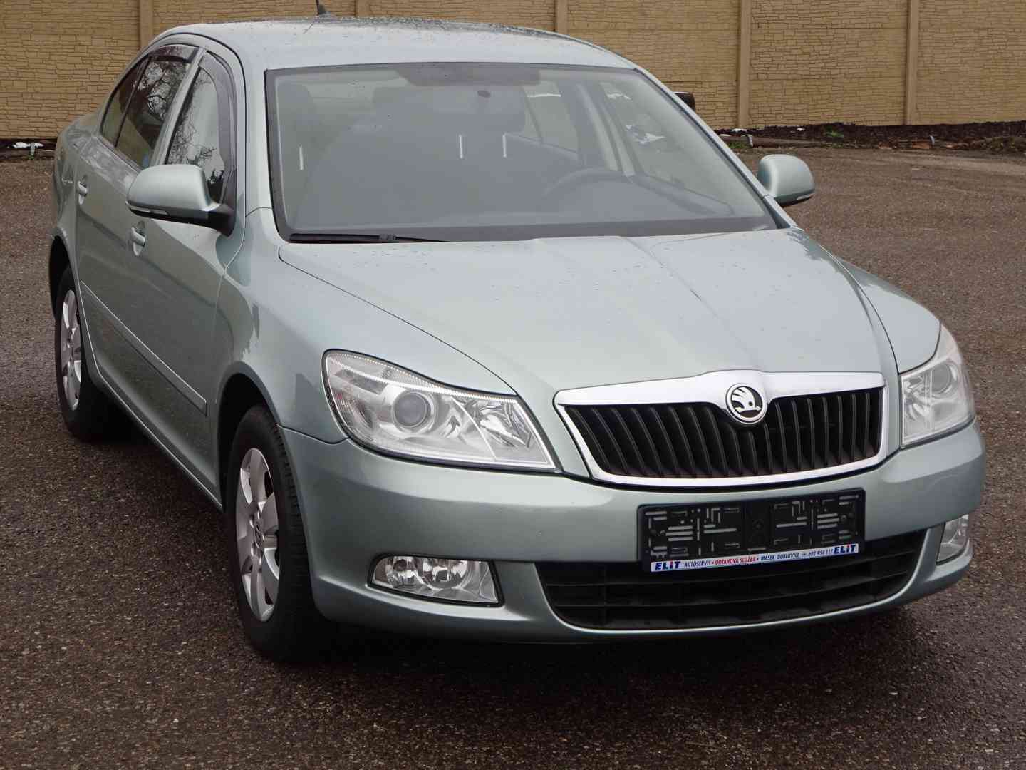 Škoda Octavia 1.9 TDI r.v.2010 2.Maj.Koup.ČR 77 kw - bazar ...