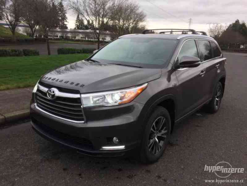 2017 Toyota Highlander XLE - bazar - Hyperinzerce.cz