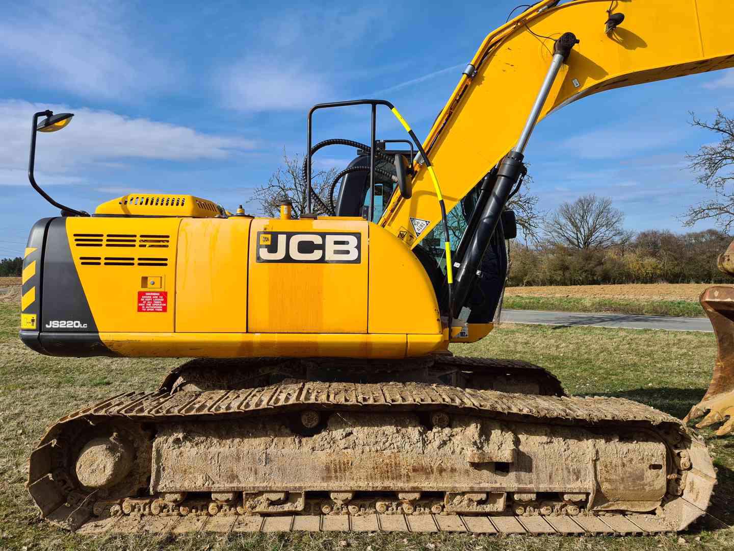 JCB JS 220 LC - bazar - Hyperinzerce.cz
