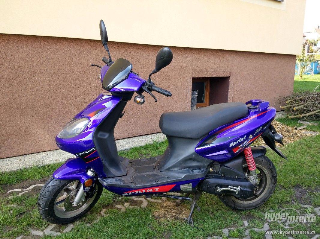 Skútr 50 LJ50QT-F 2T - bazar - Hyperinzerce.cz