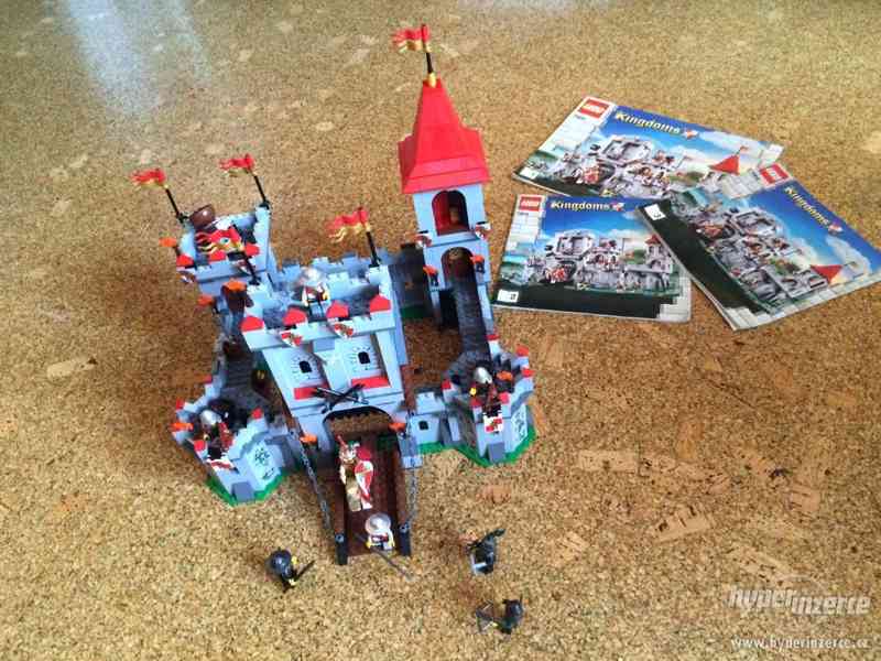 Lego hrad 7946 castle séria rytieri kraľovstvo zámok - bazar ...