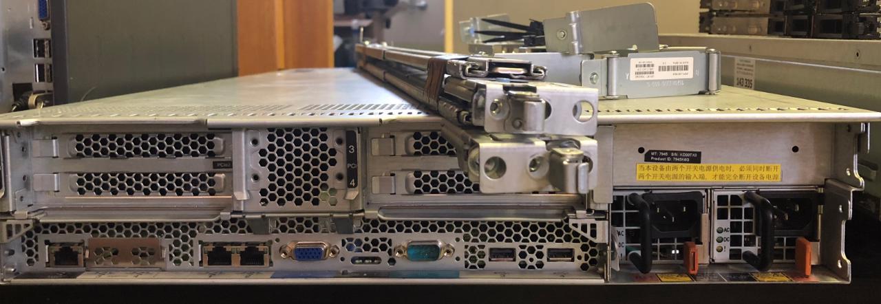 IBM System x3650 M3 - bazar - Hyperinzerce.cz