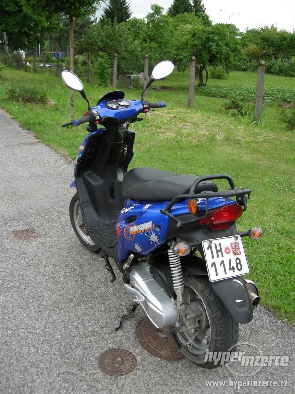 Špičkový spolehlivý skútr 50 ccm, původní cena 32.900 kč - bazar ...