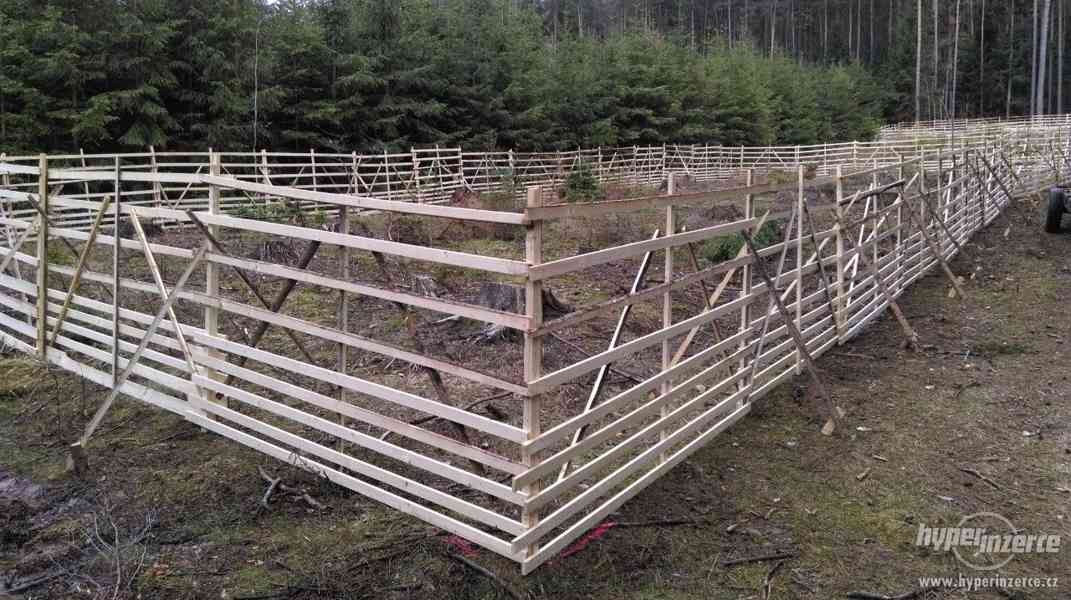 Lesní dřevěná oplocenka - bazar - Hyperinzerce.cz