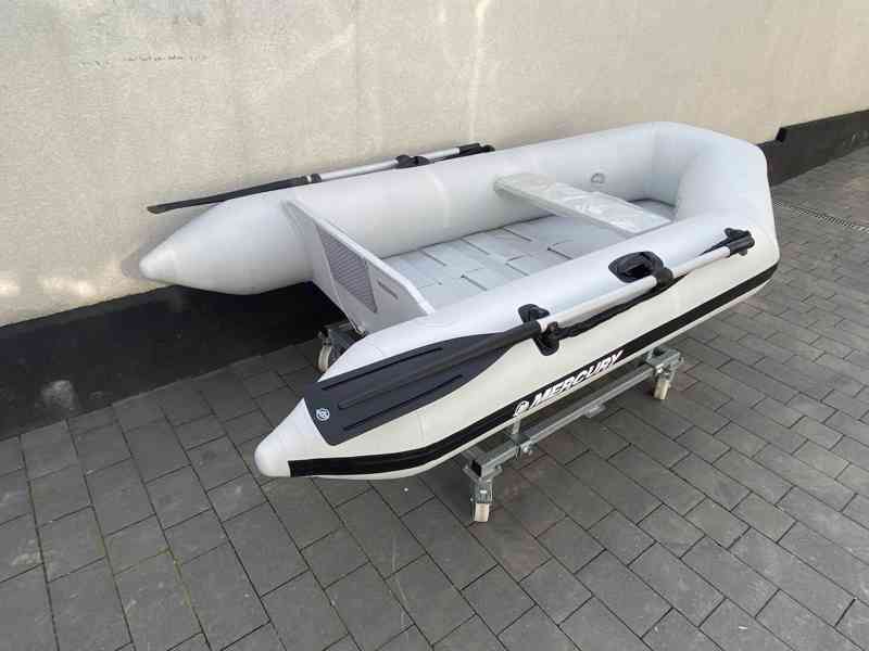 QUICKSILVER 240 TENDY SLATTED - bazar - Hyperinzerce.cz