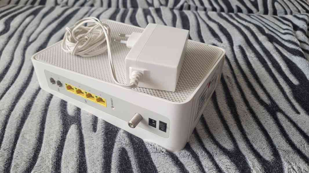 UPC modem a mediabox - bazar - Hyperinzerce.cz